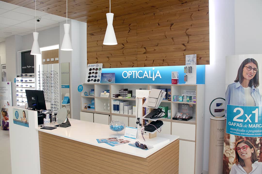 Contacta con Opticalia Murillo | Tu Óptica en Villena y Yecla